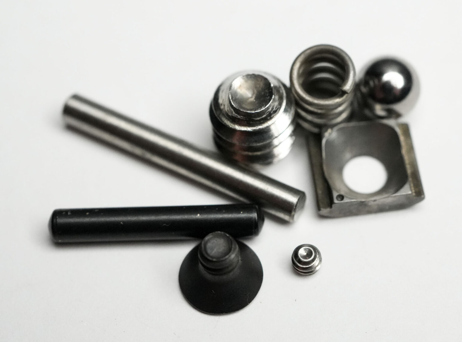 Hawkins Precision Hunter DBM Bottom Metal – AICS Pattern Magazine